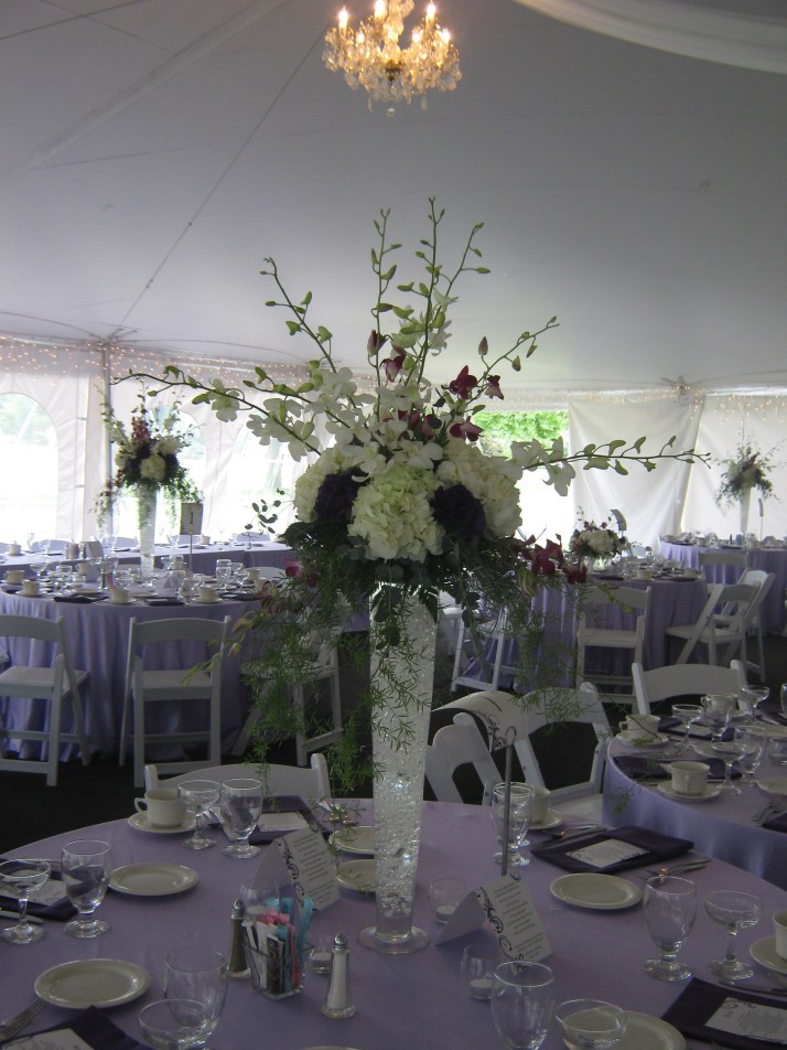 Pilsner Vase | Buffalo Wedding & Event Flowers by Lipinoga Florist